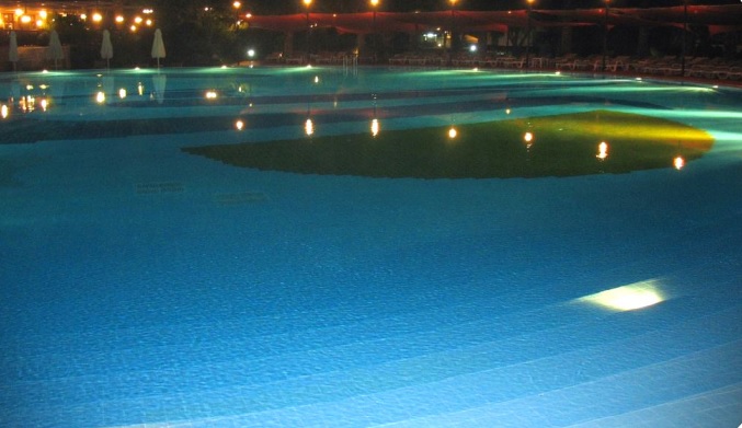 ΦΩΤΙΣΤΙΚΟ FLAT LED (35 LED) - e-poolcenter.gr